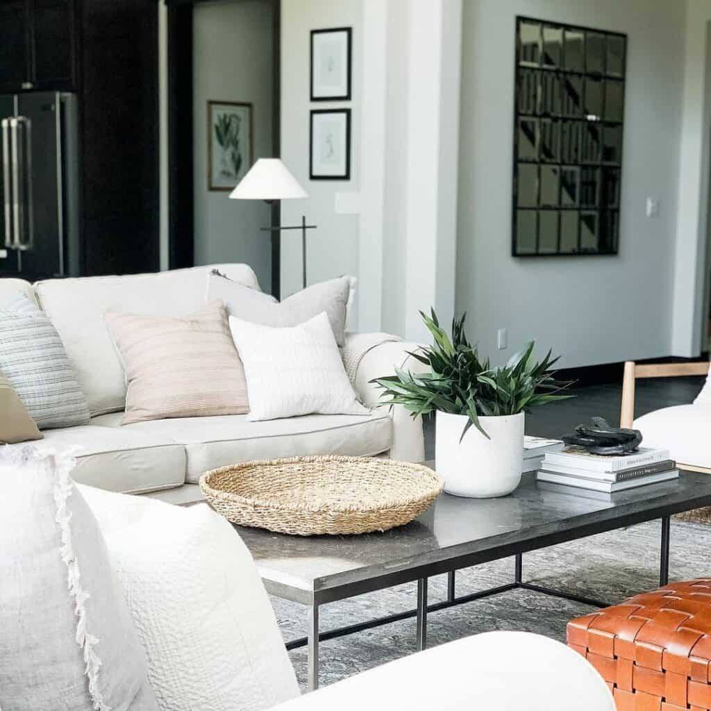 35 Large Coffee Tables to Make a Living Room Statement