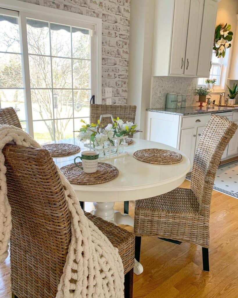 27 Versatile Round White Dining Tables To Accessorize Any Room