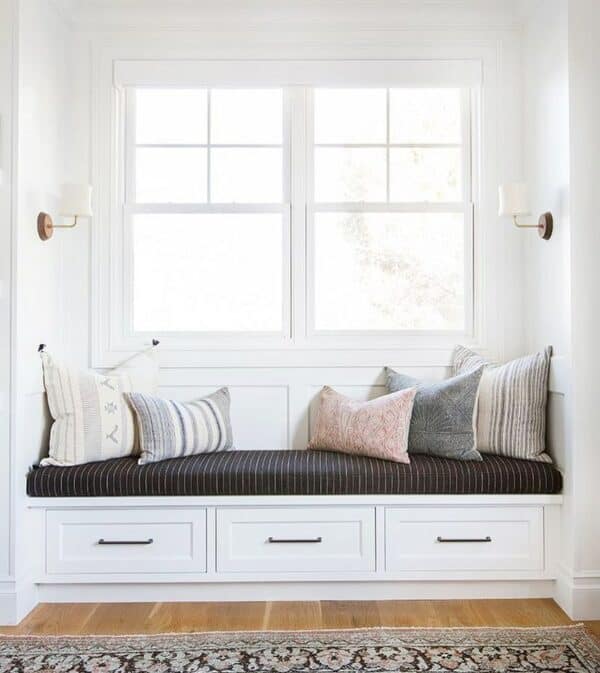 15 Cozy Window Bench with Storage Ideas