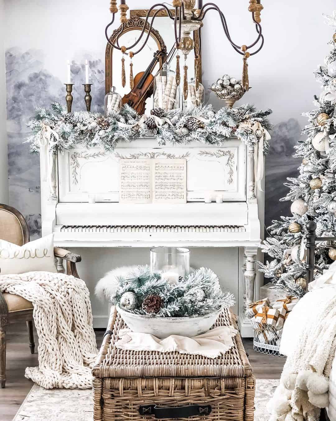 35 Winter Wonderland Decoration Styles to Try in Your Home
