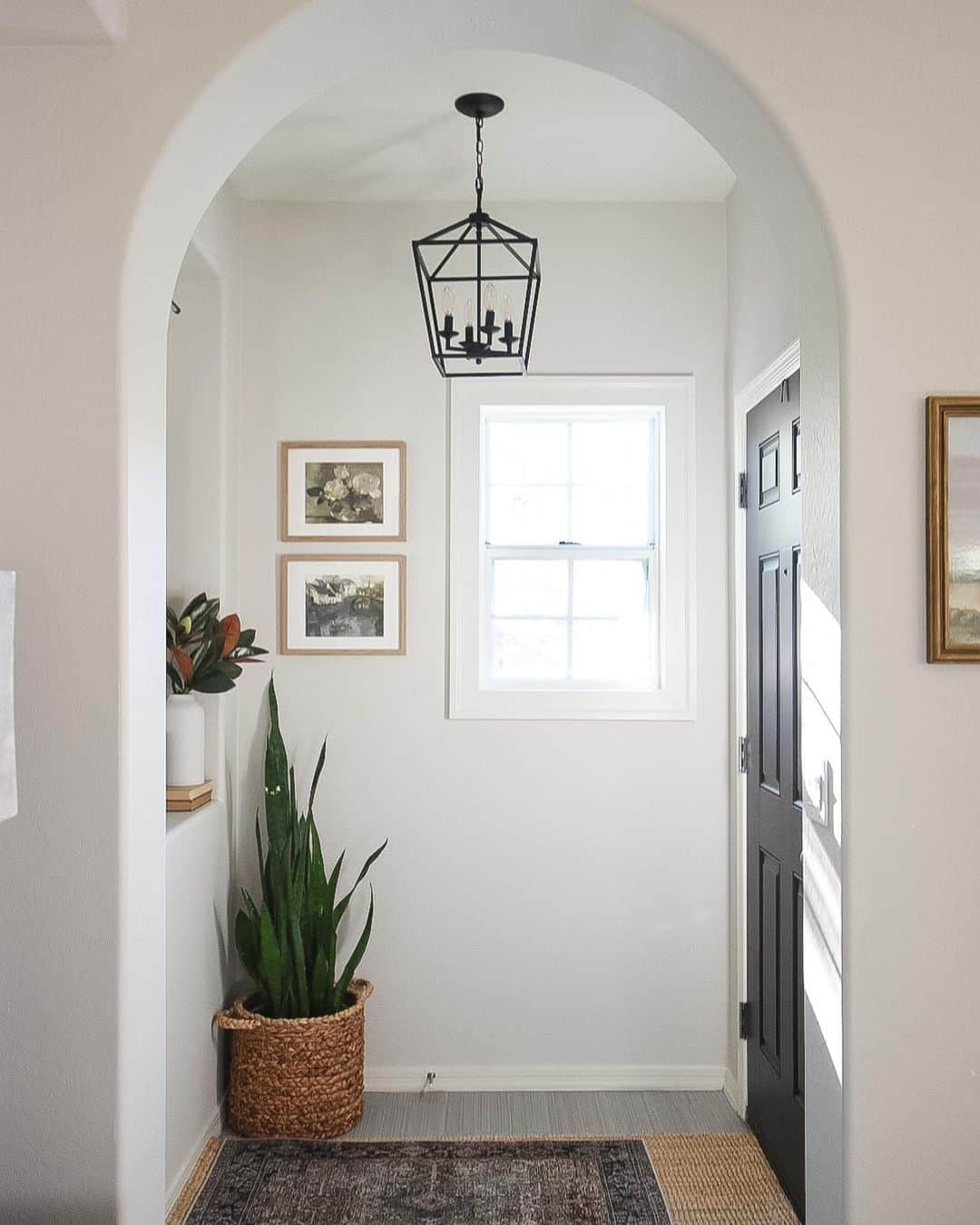 30 Modern Window Trim Ideas for Bright and Eye-Catching Spaces