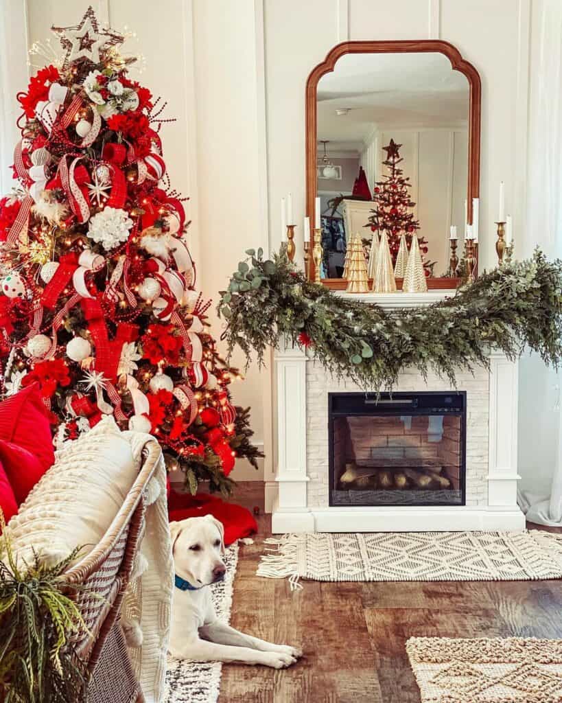 30 Festive Christmas Tree Ribbon Garland Ideas for Elegant Holiday Décor