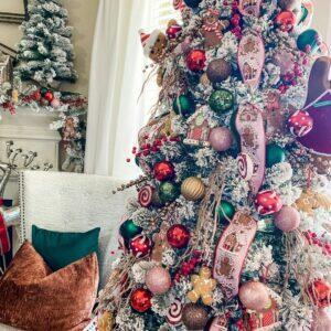 30 Festive Christmas Tree Ribbon Garland Ideas for Elegant Holiday Décor