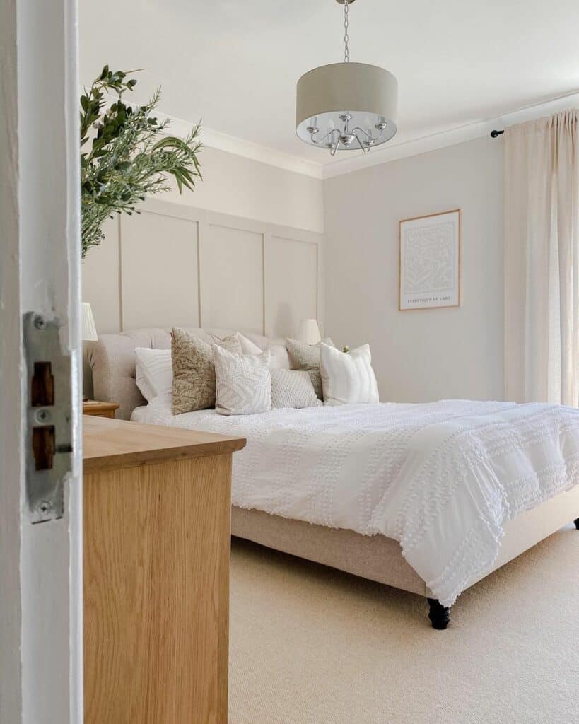 28 Warm Bedroom Carpet Ideas for a Comfortable Place To Unwind