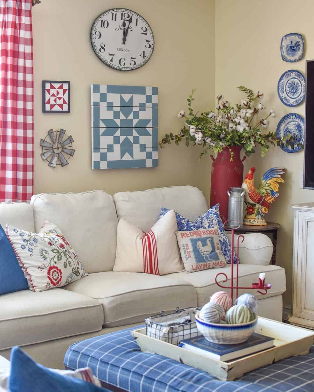 30 Large Wall Décor Ideas to Create a Bold and Unique Focal Point