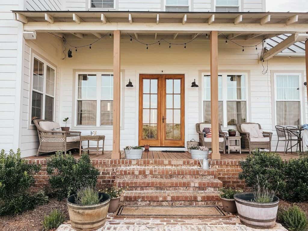 30 Front Step Ideas to Welcome Guests and Boost Curb Appeal