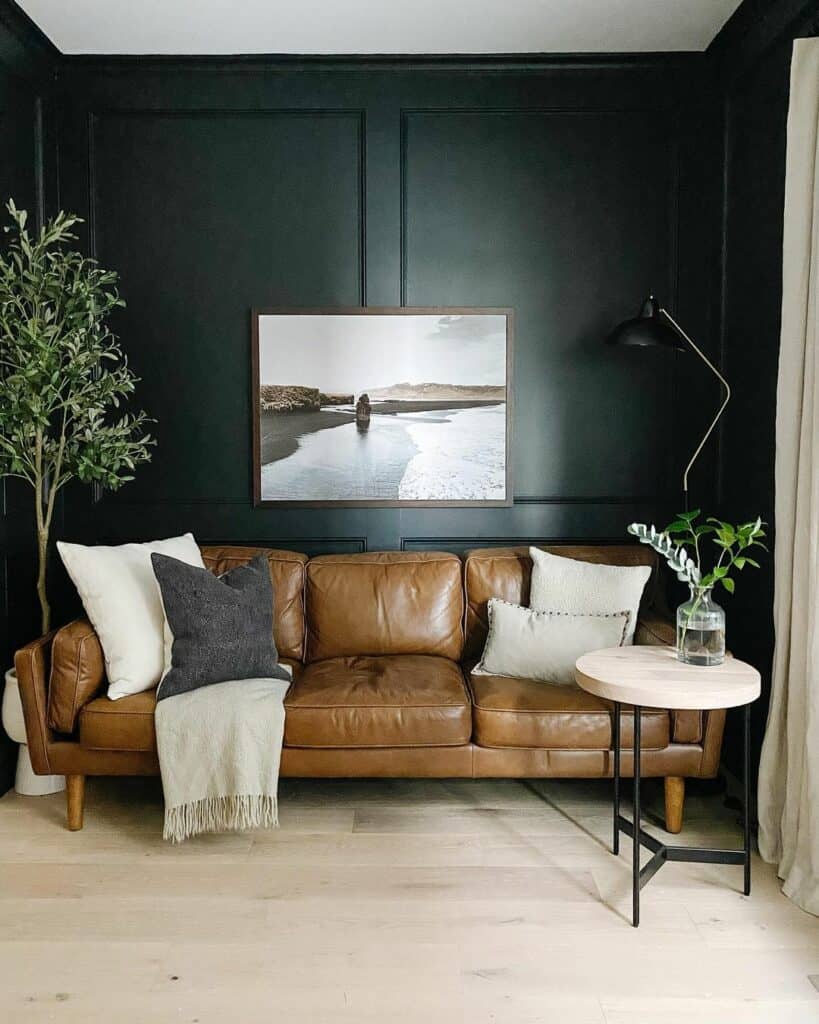 32 Elegant Dark Green Walls for a Modern Aesthetic