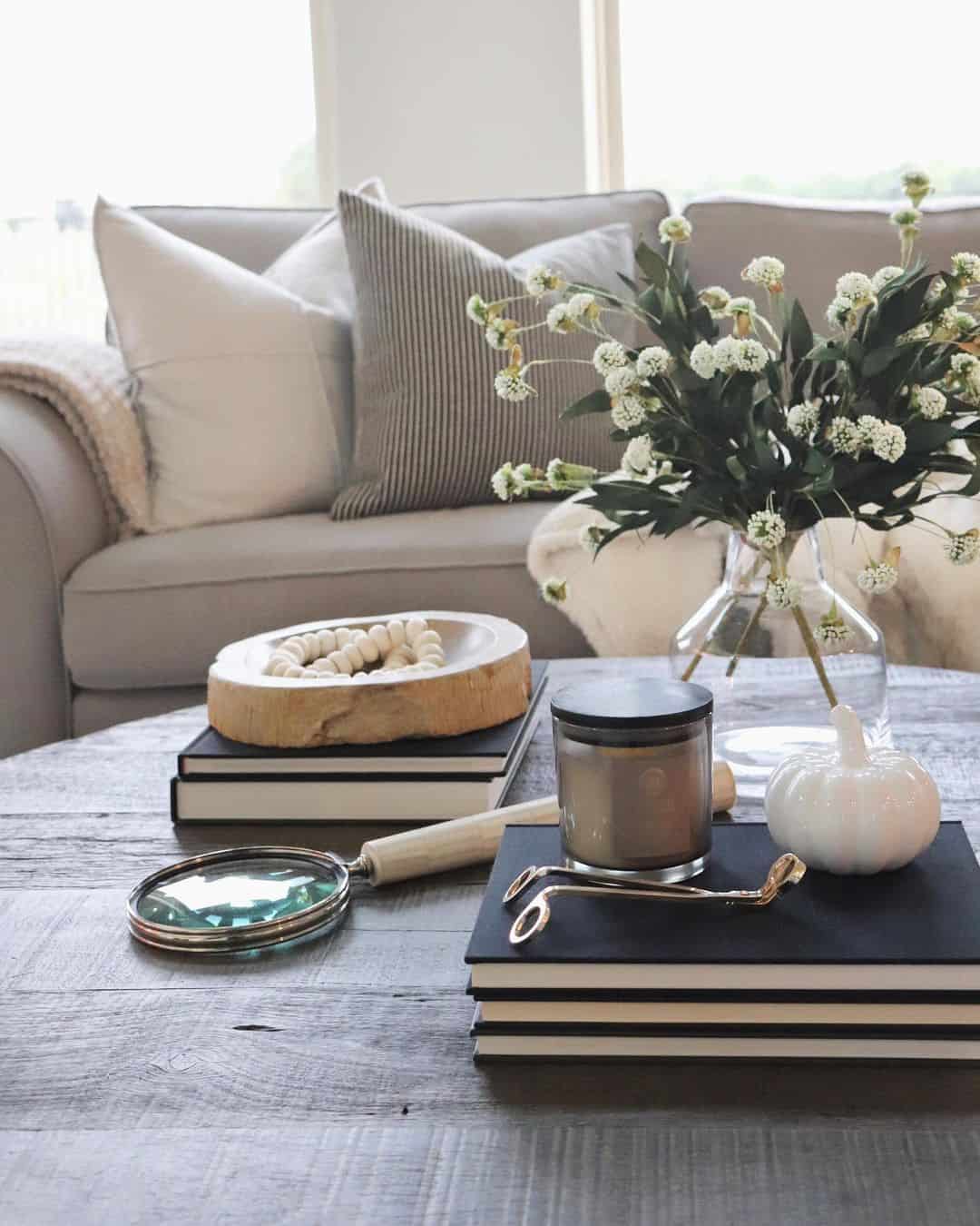 27 Oversized Coffee Table Ideas to Define Your Space