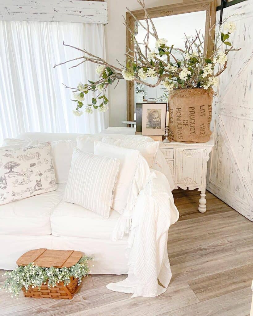 30 Exciting Corner Decor Ideas to Breathe Life into Forgotten Corners.