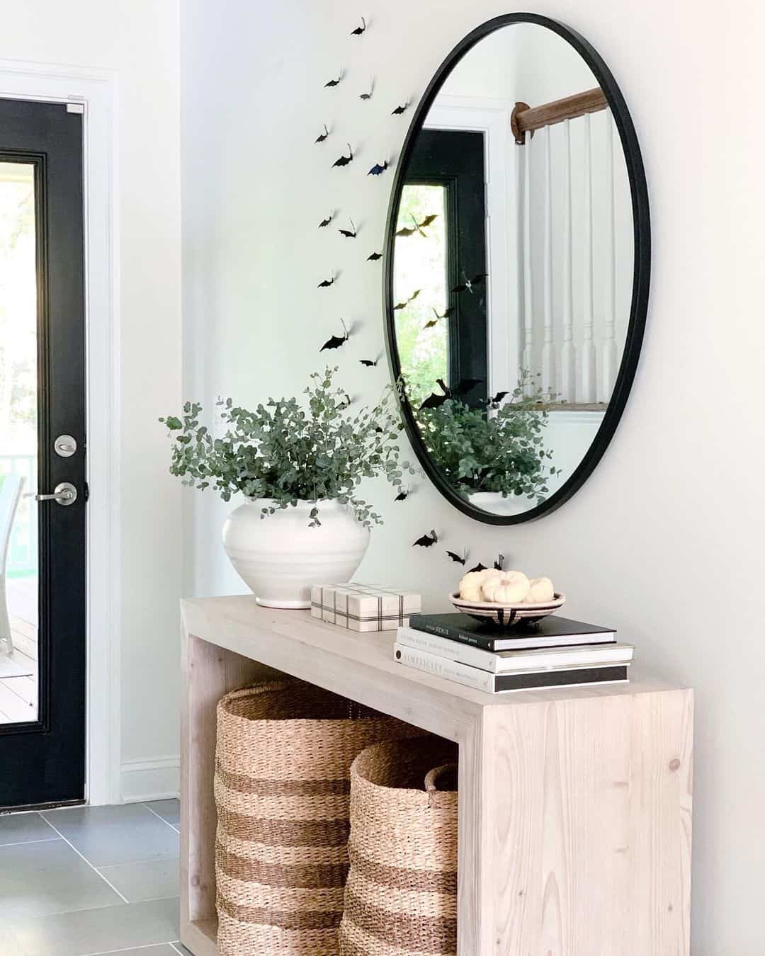 34 Welcoming Entryway Table Décor Ideas for Your Home