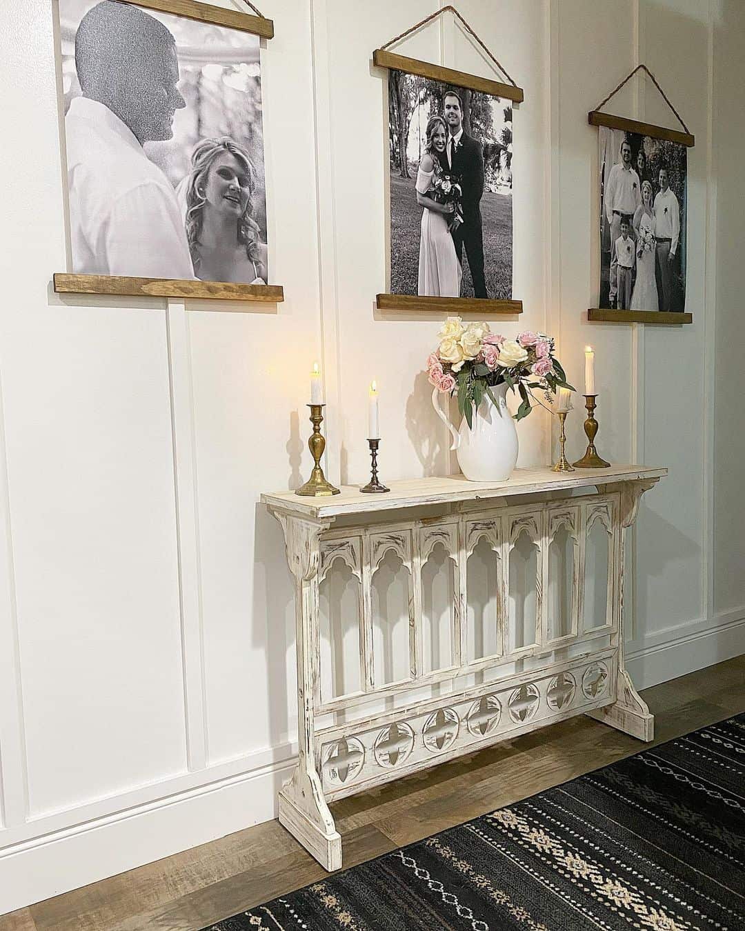 29 Ways To Elevate Your Space With Hallway Table Décor
