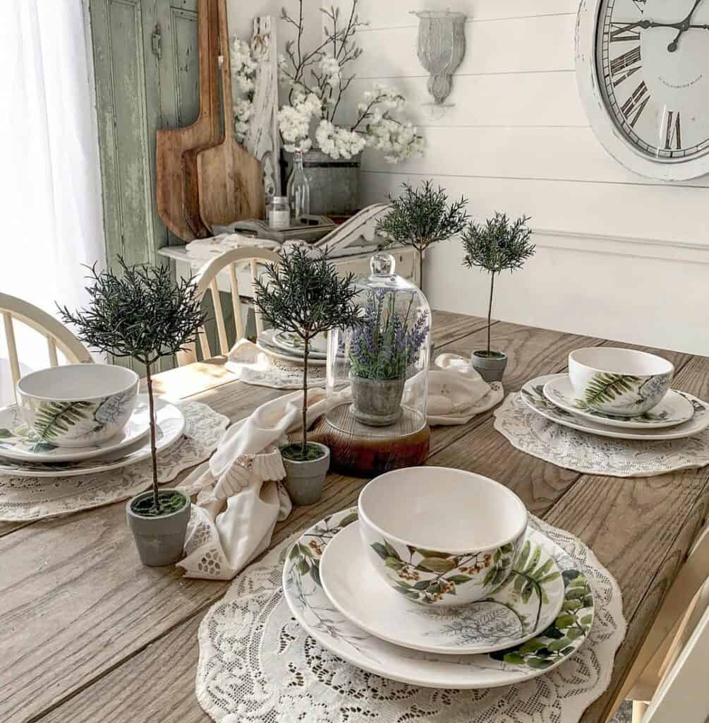 30 Everyday Table Setting Ideas to Enhance Your Meal