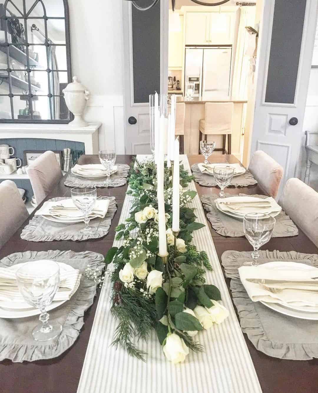 30 Dining Room Table Centerpieces to Enhance your Aesthetic