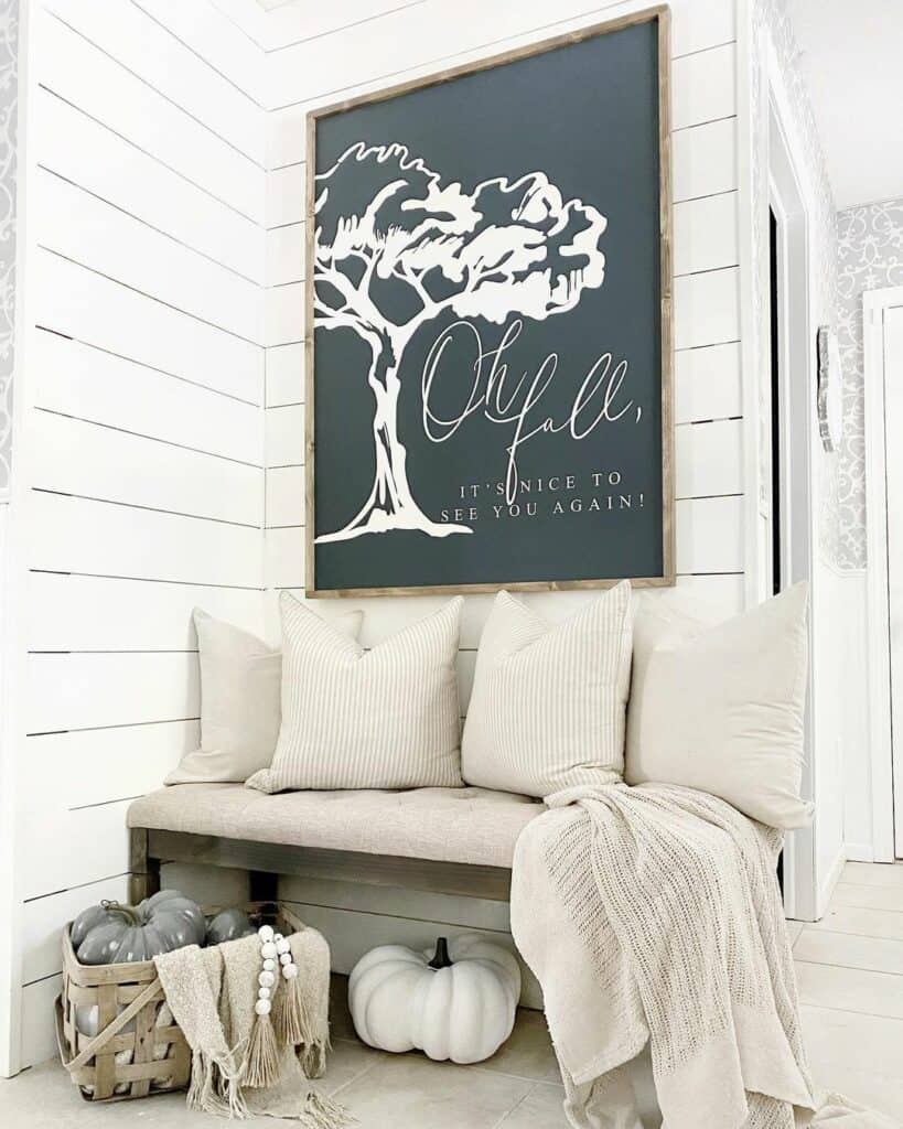 30 Large Wall Décor Ideas to Create a Bold and Unique Focal Point