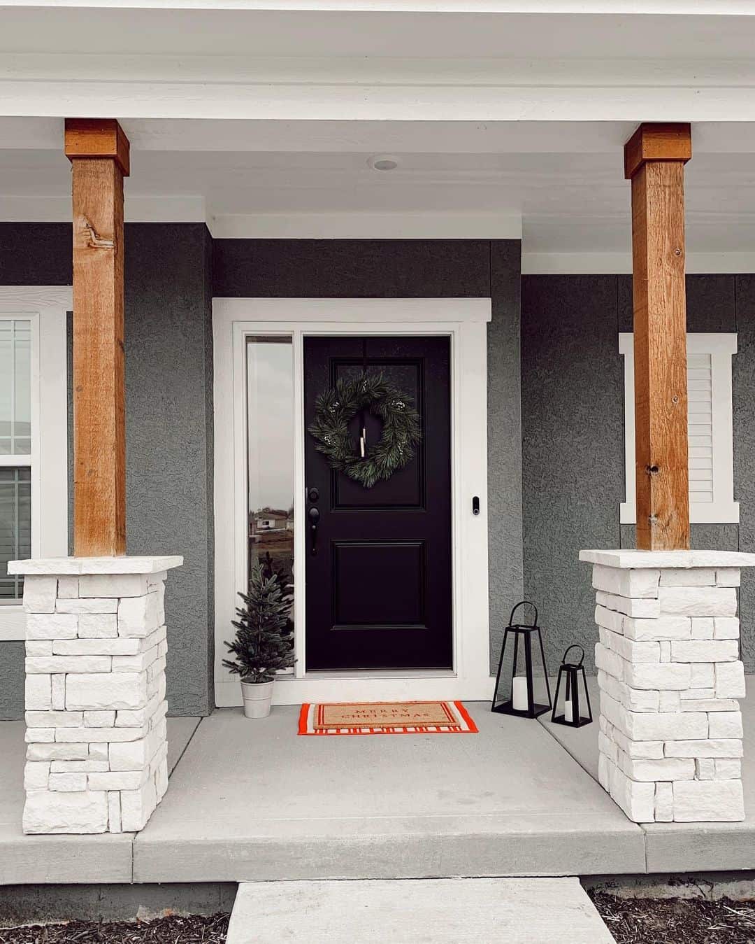 22 Modern Front Porch Ideas for a Stunning Welcome