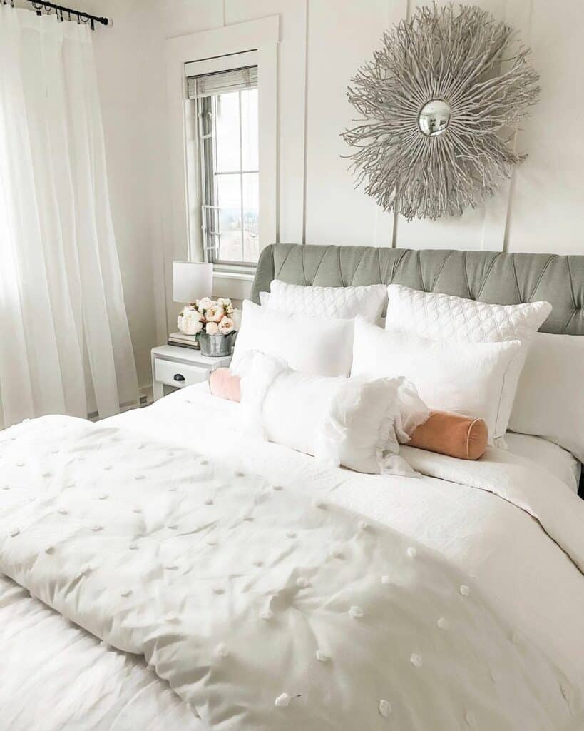 30 Grey and White Bedroom Ideas for Timeless Style