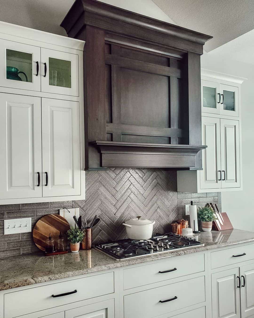 33 Ideas for Memorable Backsplash Behind Stove