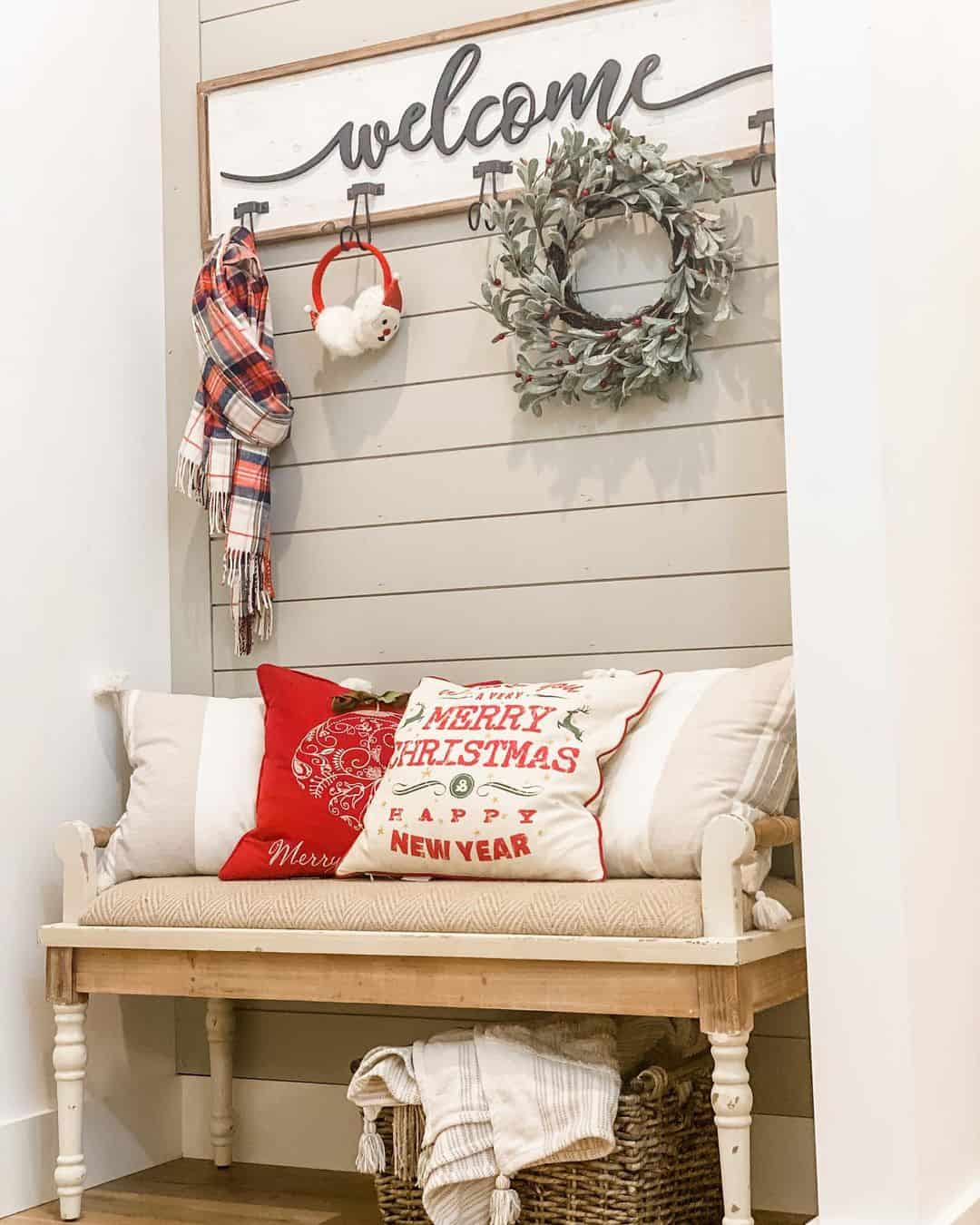 24 Examples of Gray Shiplap Accent Walls That Instantly Upgrade a Space