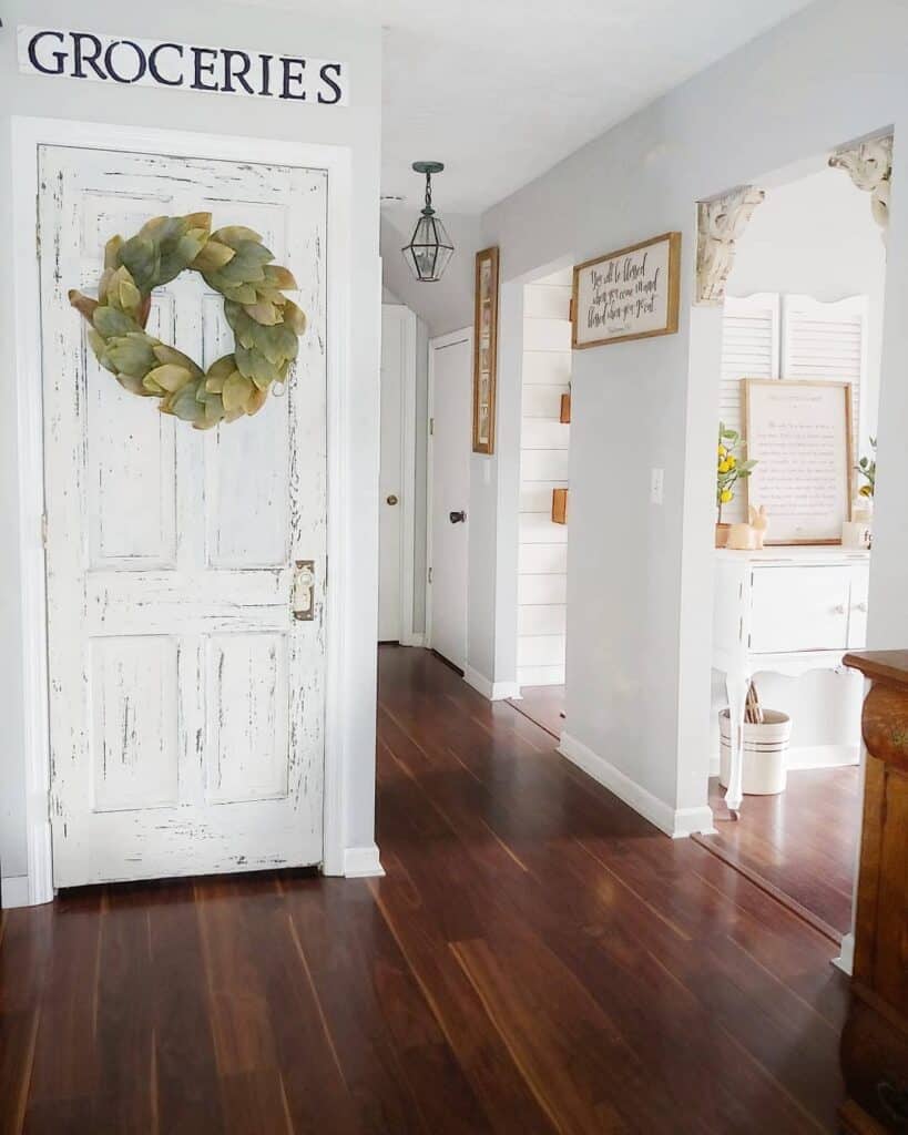 30 Interior Door Trim Ideas to Add Visual Interest to Your Home