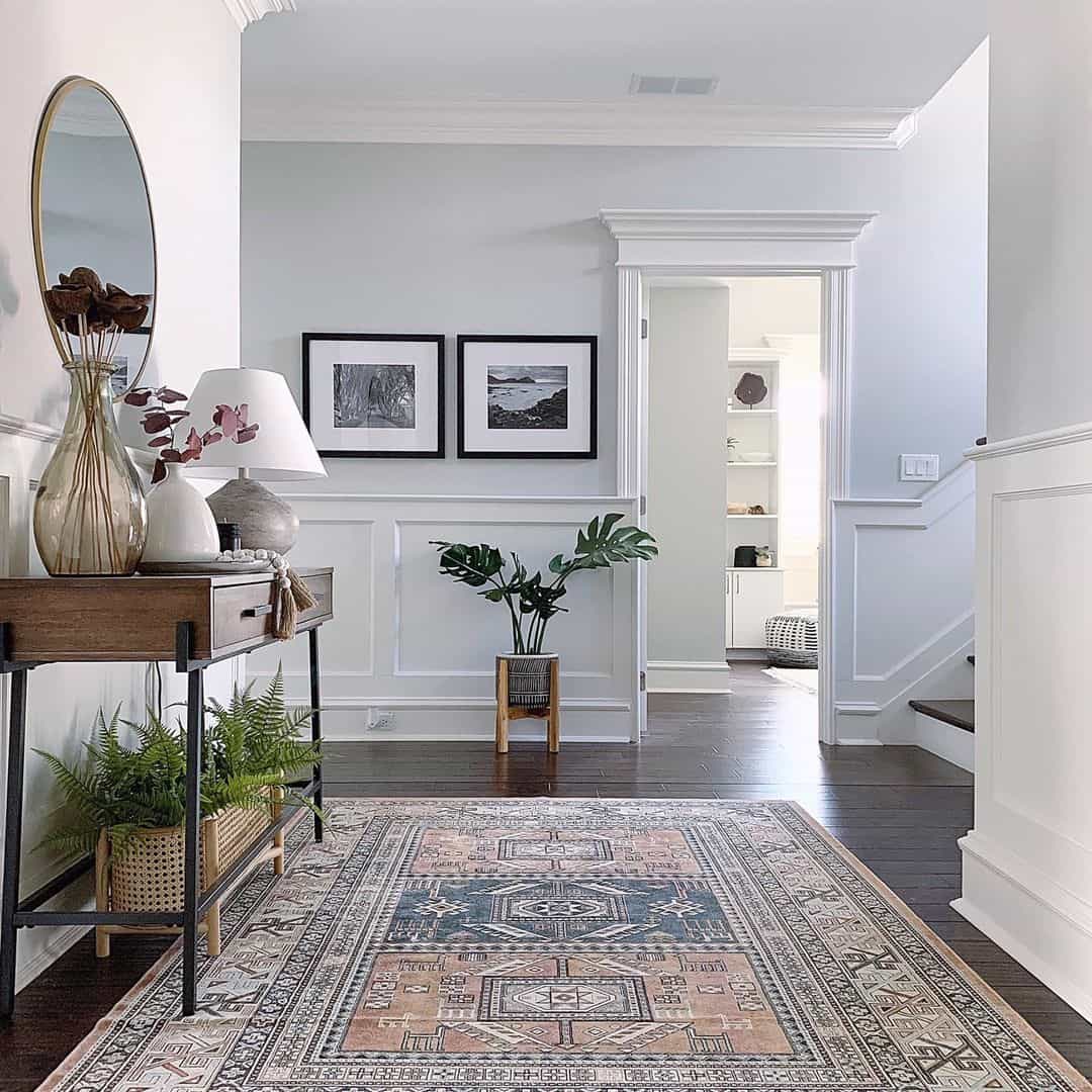 31 Modern Wainscoting Ideas That Are Full of Style