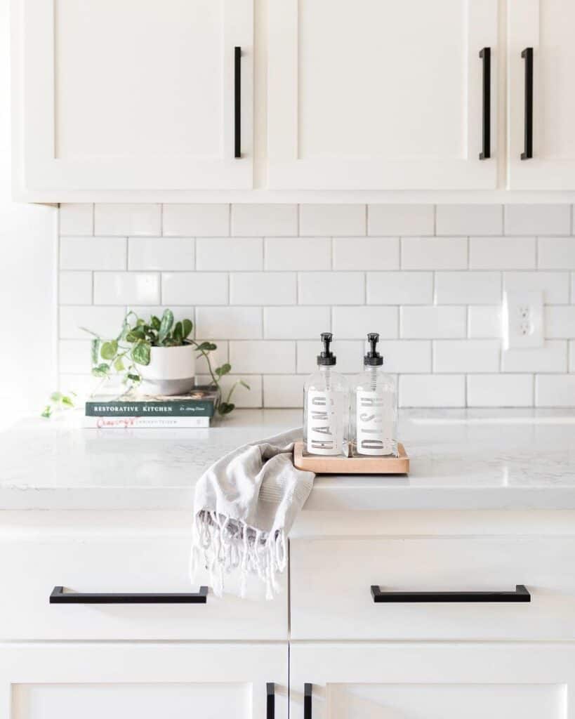 33 Stunning Gray Countertops for Your Next Renovation