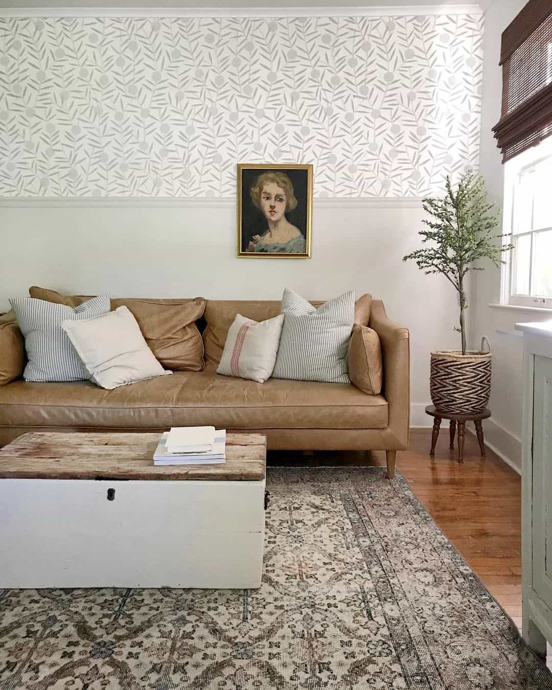 31 Modern Wainscoting Ideas That Are Full of Style