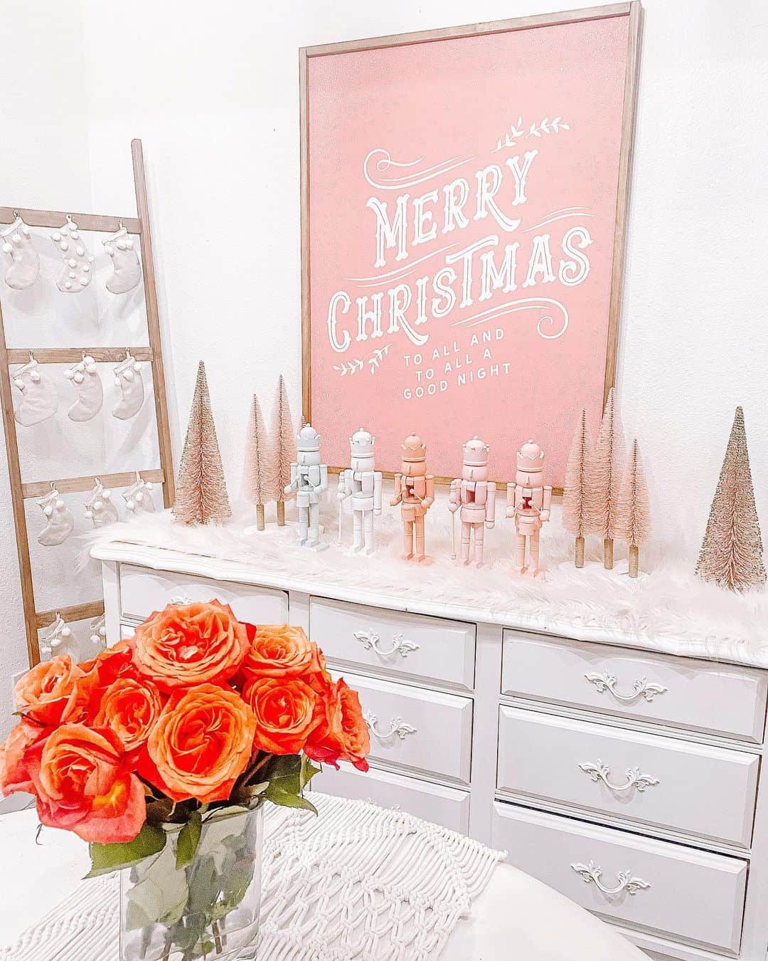 33 Ideas to Incorporate Nutcrackers into Your Christmas Display