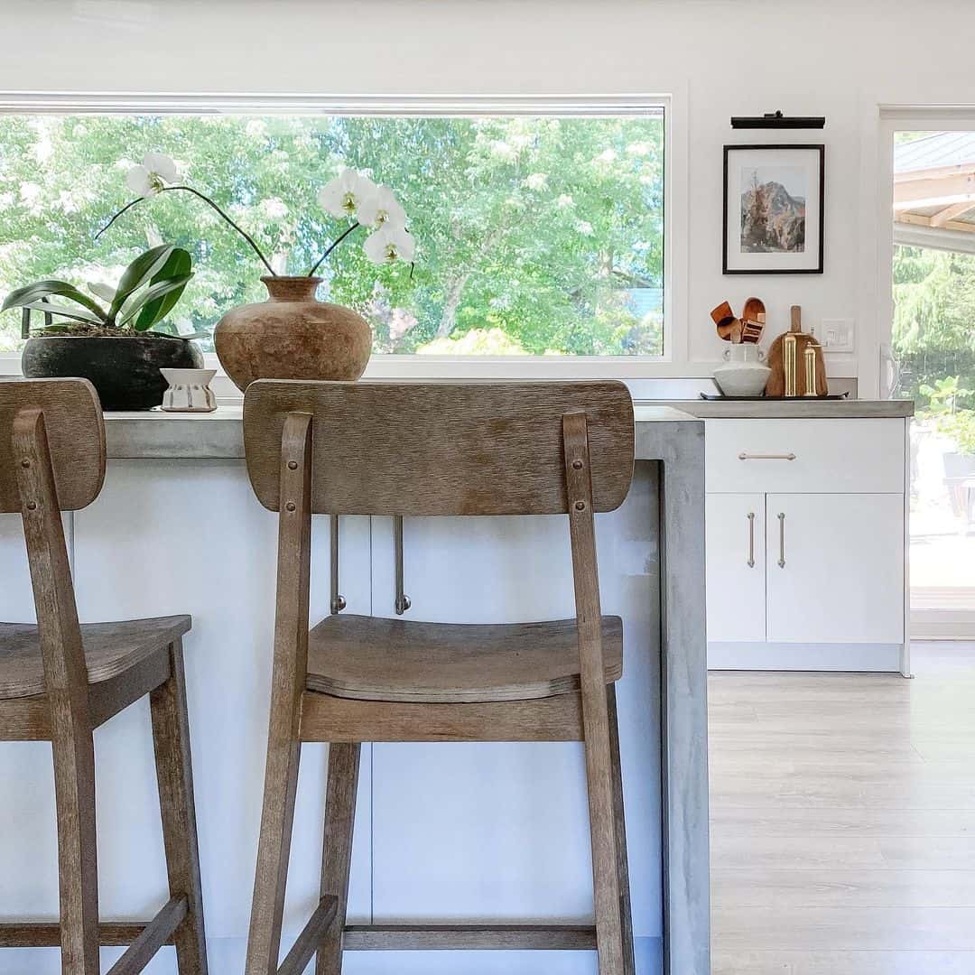 30 Modern Window Trim Ideas for Bright and Eye-Catching Spaces