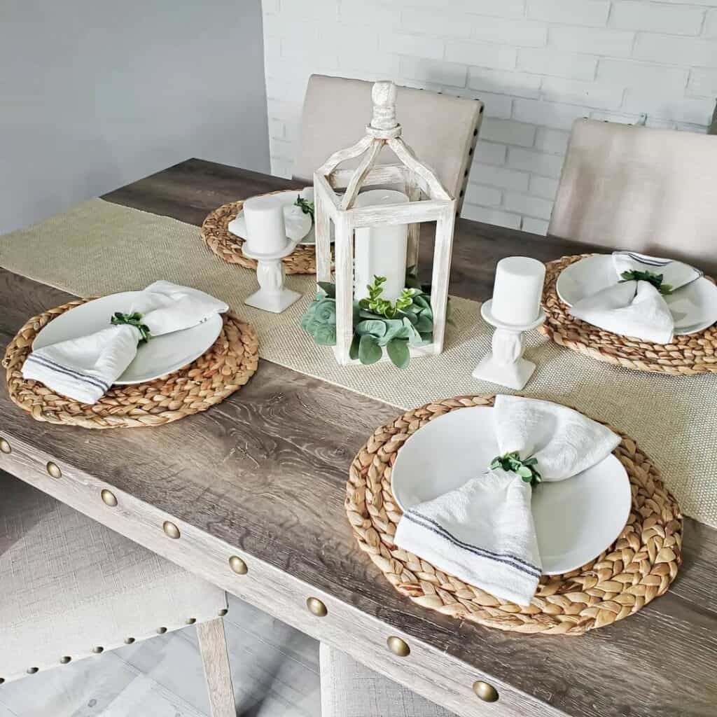 30 Dining Room Table Centerpieces to Enhance your Aesthetic
