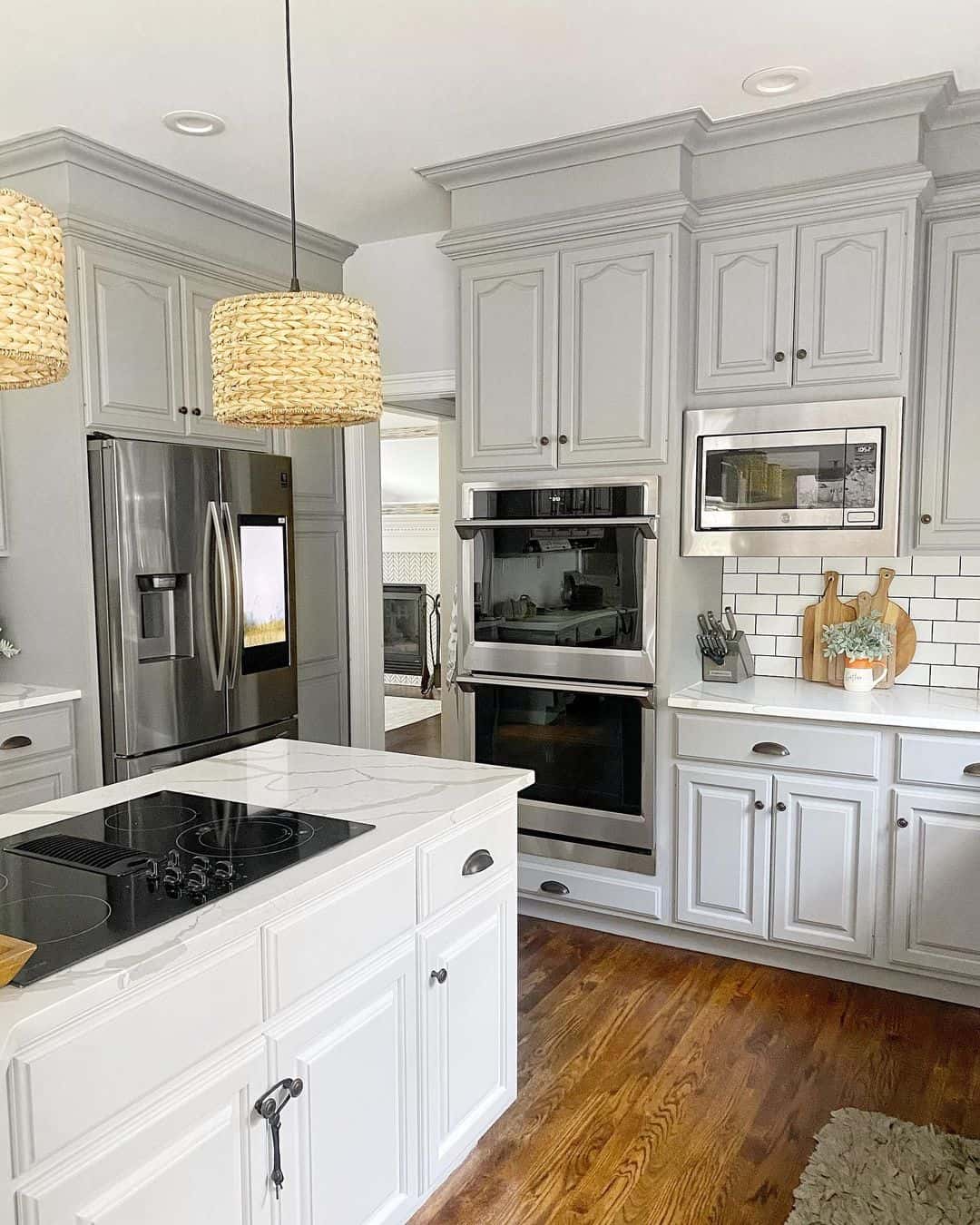 35 Ideas for a Modern Kitchen Island To Utilize Your Kitchen Space
