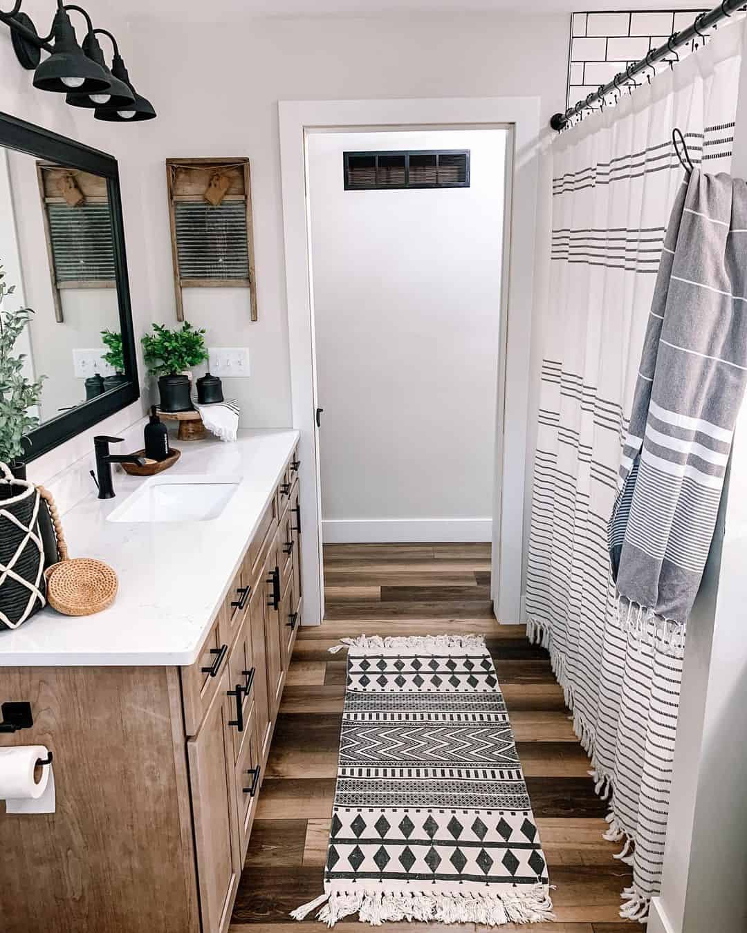27 Sophisticated and Modern Rustic Bathroom Ideas