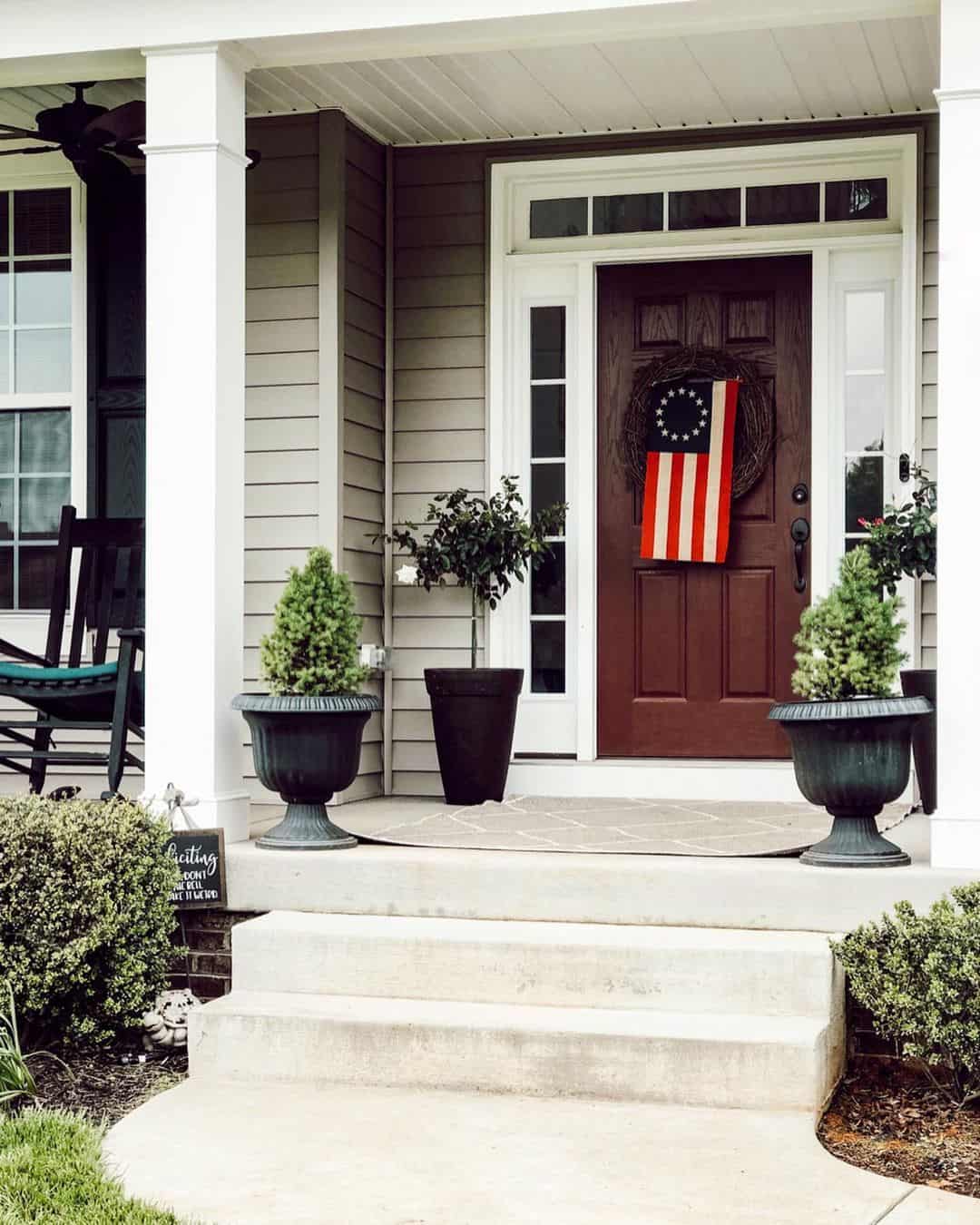 30 Front Step Ideas to Welcome Guests and Boost Curb Appeal