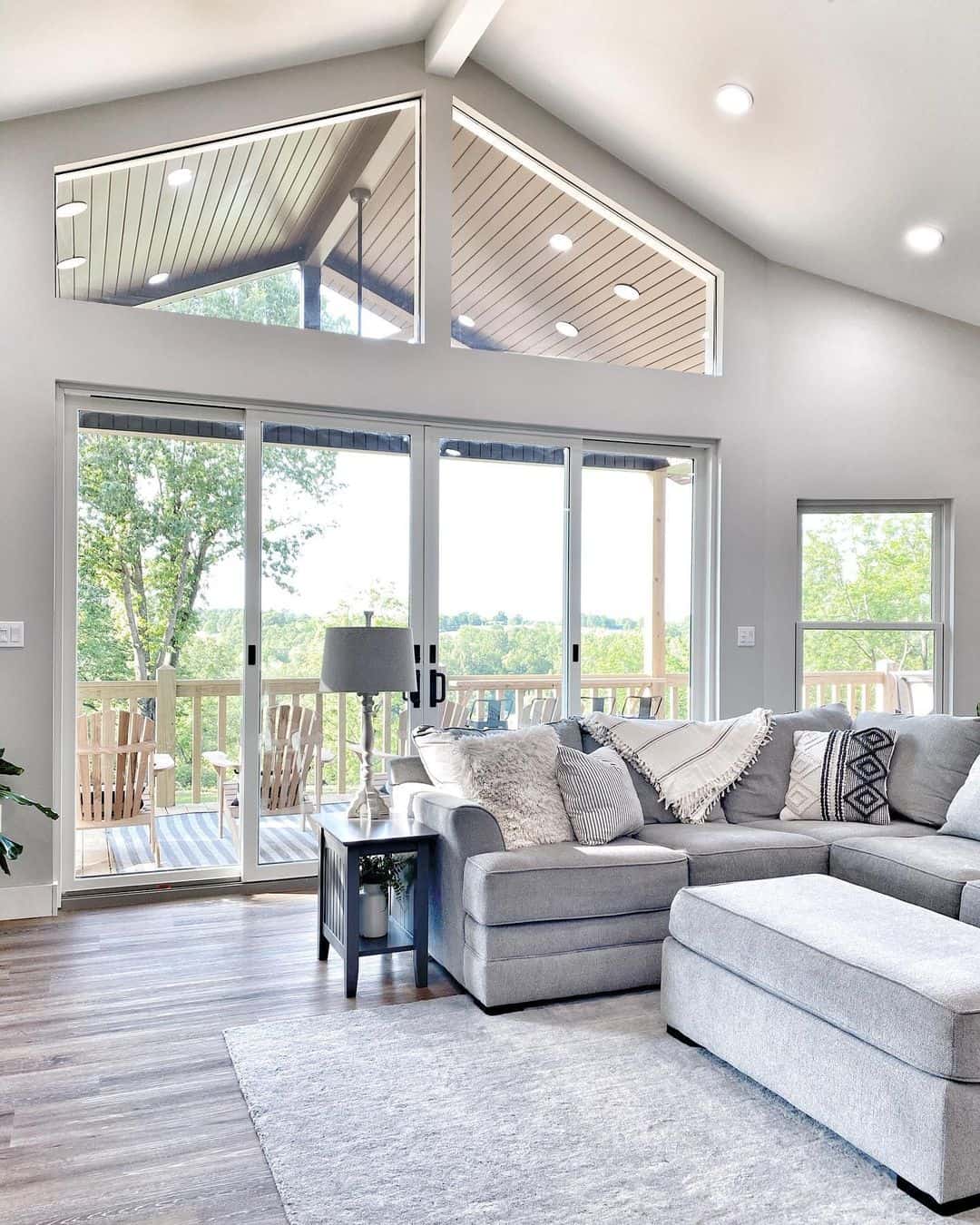 29 Farmhouse Baseboards and Trim Ideas to Tie It All Together