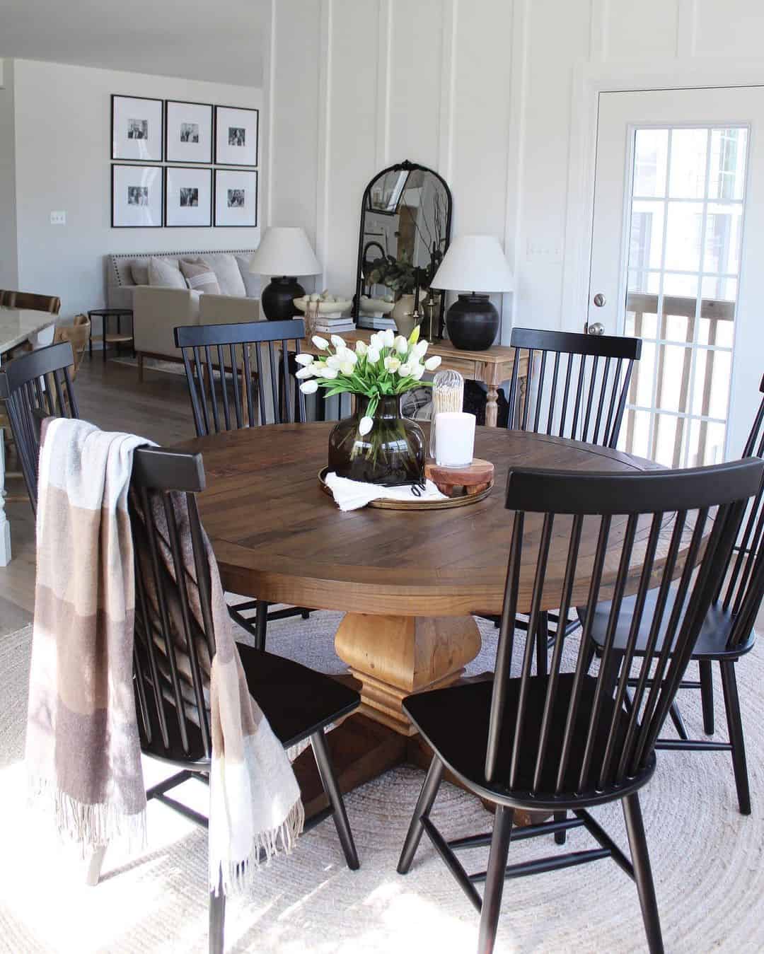 30 Spectacular Round Dining Table Centerpiece Ideas to Enhance Your Home