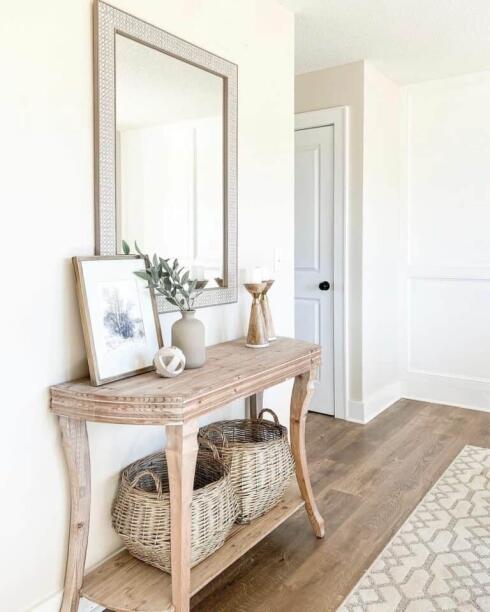 33 Gorgeous Console Table Décor Ideas to Wow Your Guests
