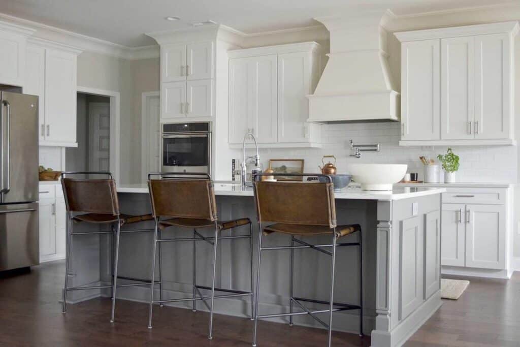 30 Simple and Charming Breakfast Bar Ideas You Can’t Miss