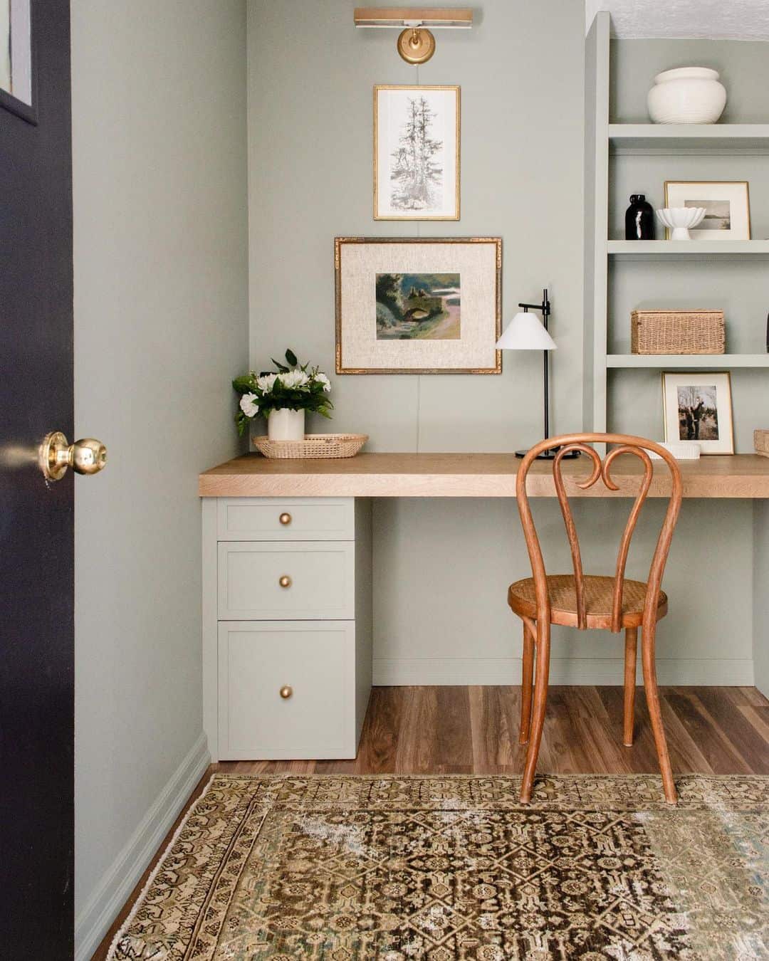 19 Nifty Built-in Desk Ideas To Make the Most of a Small Space