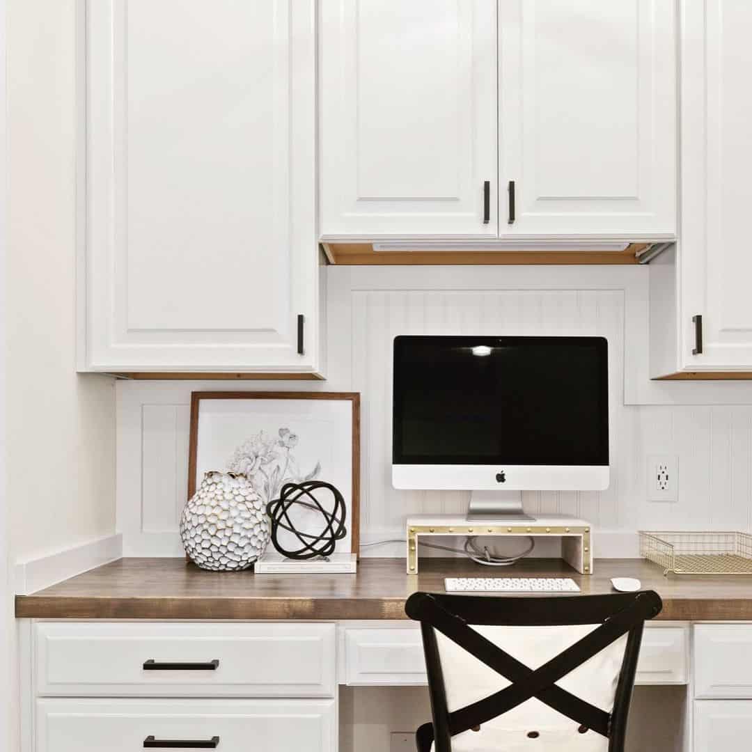 19 Nifty Built-in Desk Ideas To Make the Most of a Small Space