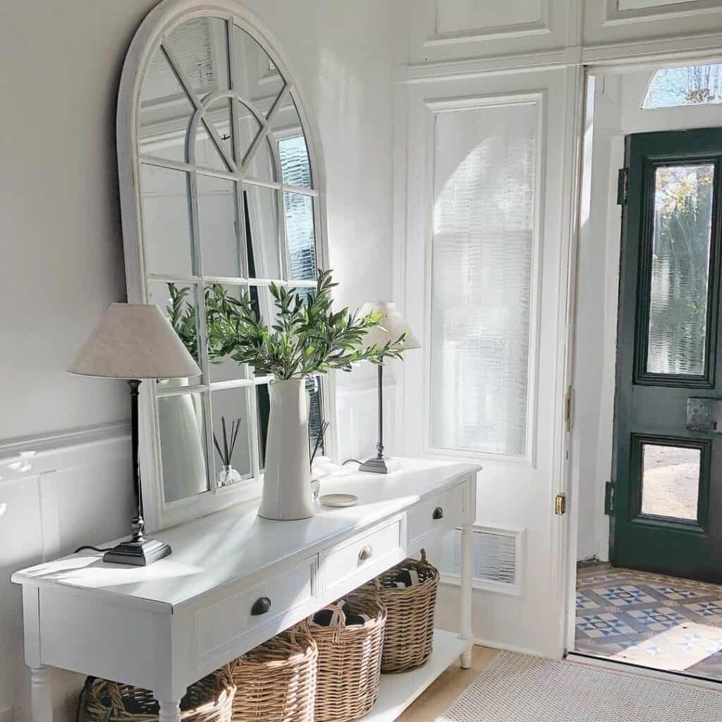 29 Ways To Elevate Your Space With Hallway Table Décor