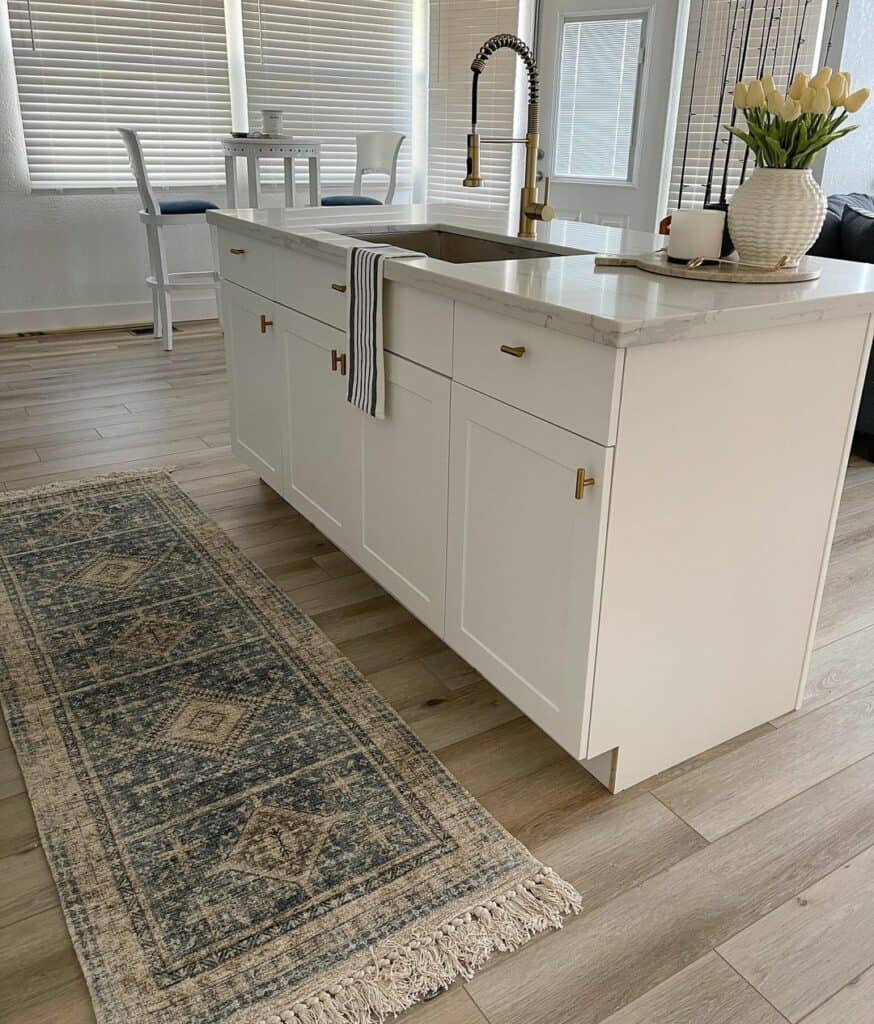 30 Beautiful Kitchen Rug Ideas for Every Style