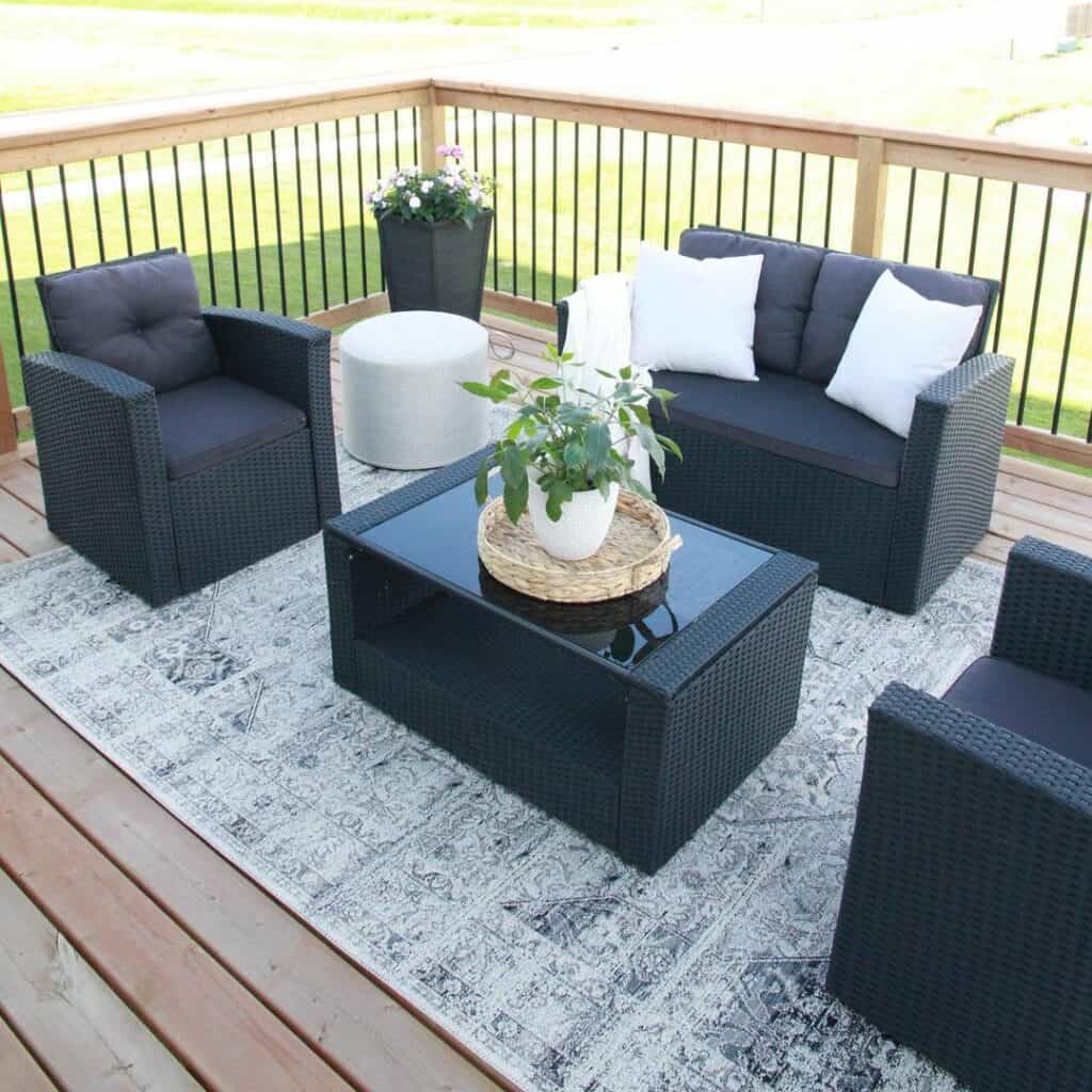 18 Small Deck Ideas for a Cozy Outdoor Oasis