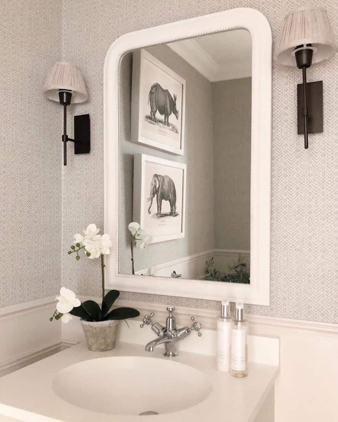 30 Bathroom Mirror Ideas to Accompany Your Vanity
