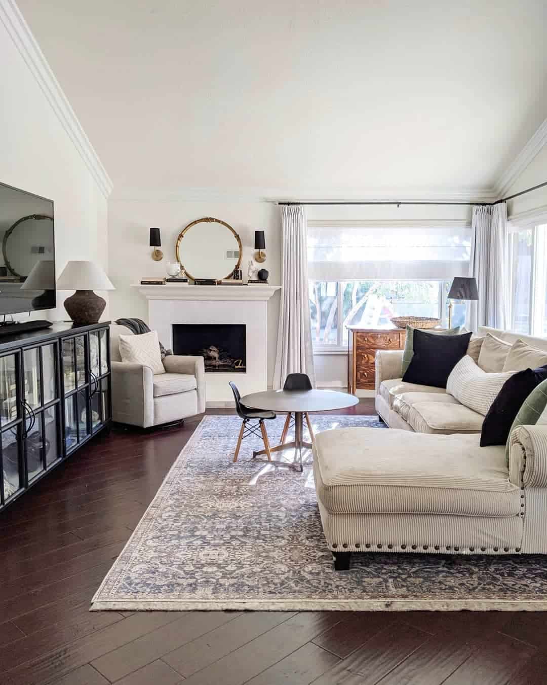 30 Living Room Window Styles That Add Character to Your Home