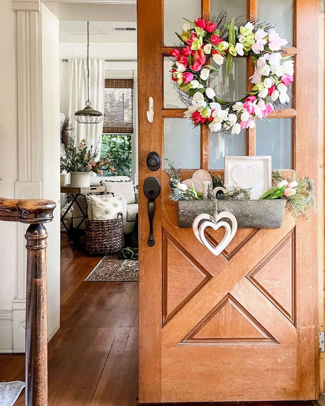 34 Incredible Front Door Hardware Ideas For Your Renovation