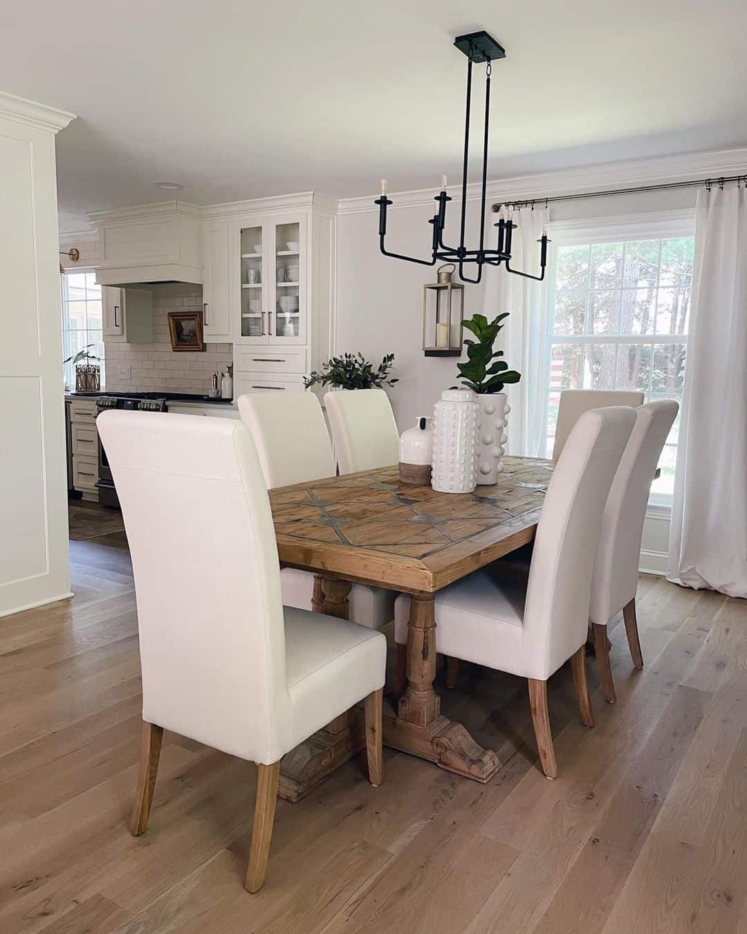 35 Chandelier Over Dining Table Ideas You Need to See