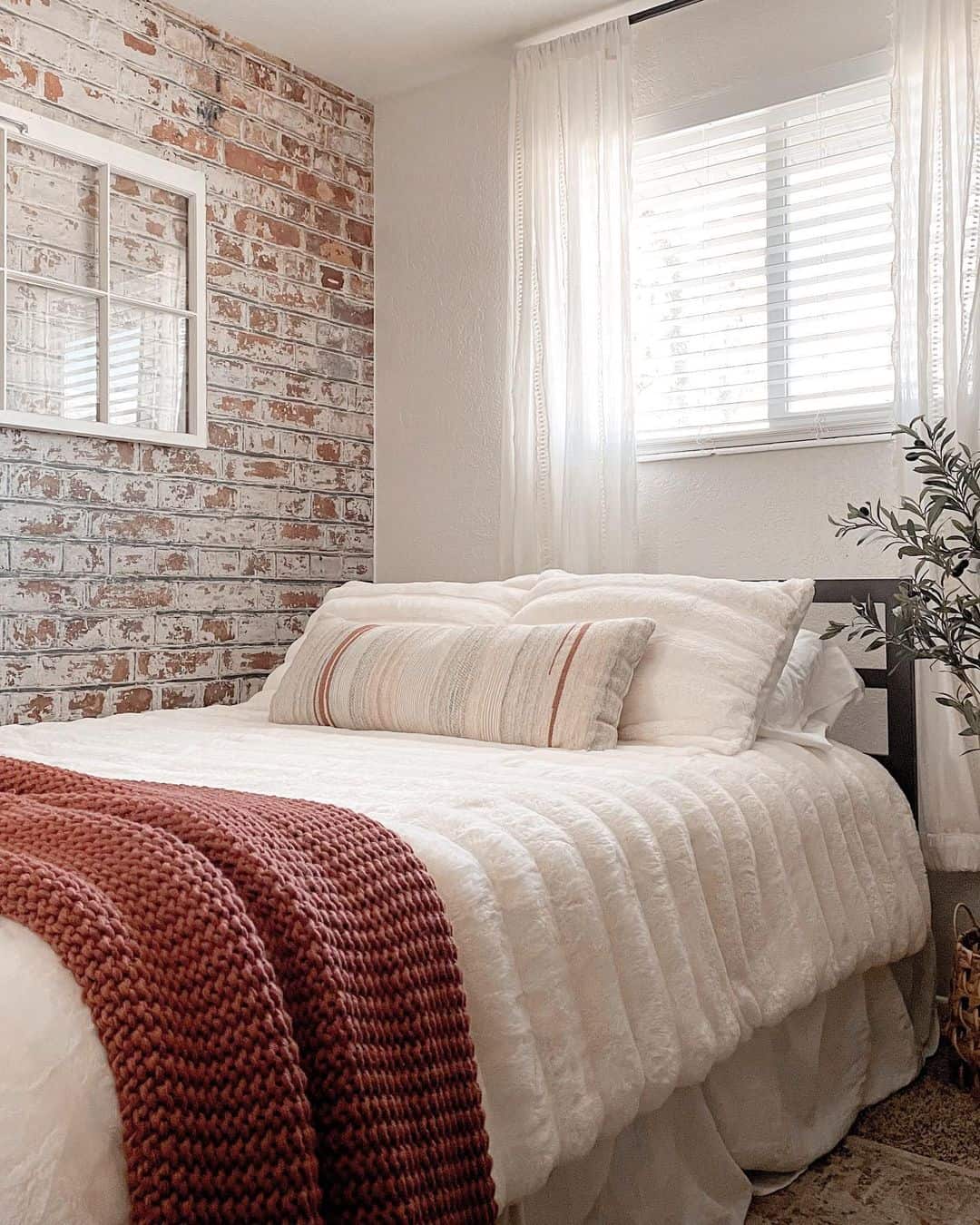 30 Bed Against Window Ideas to Embrace Natural Light