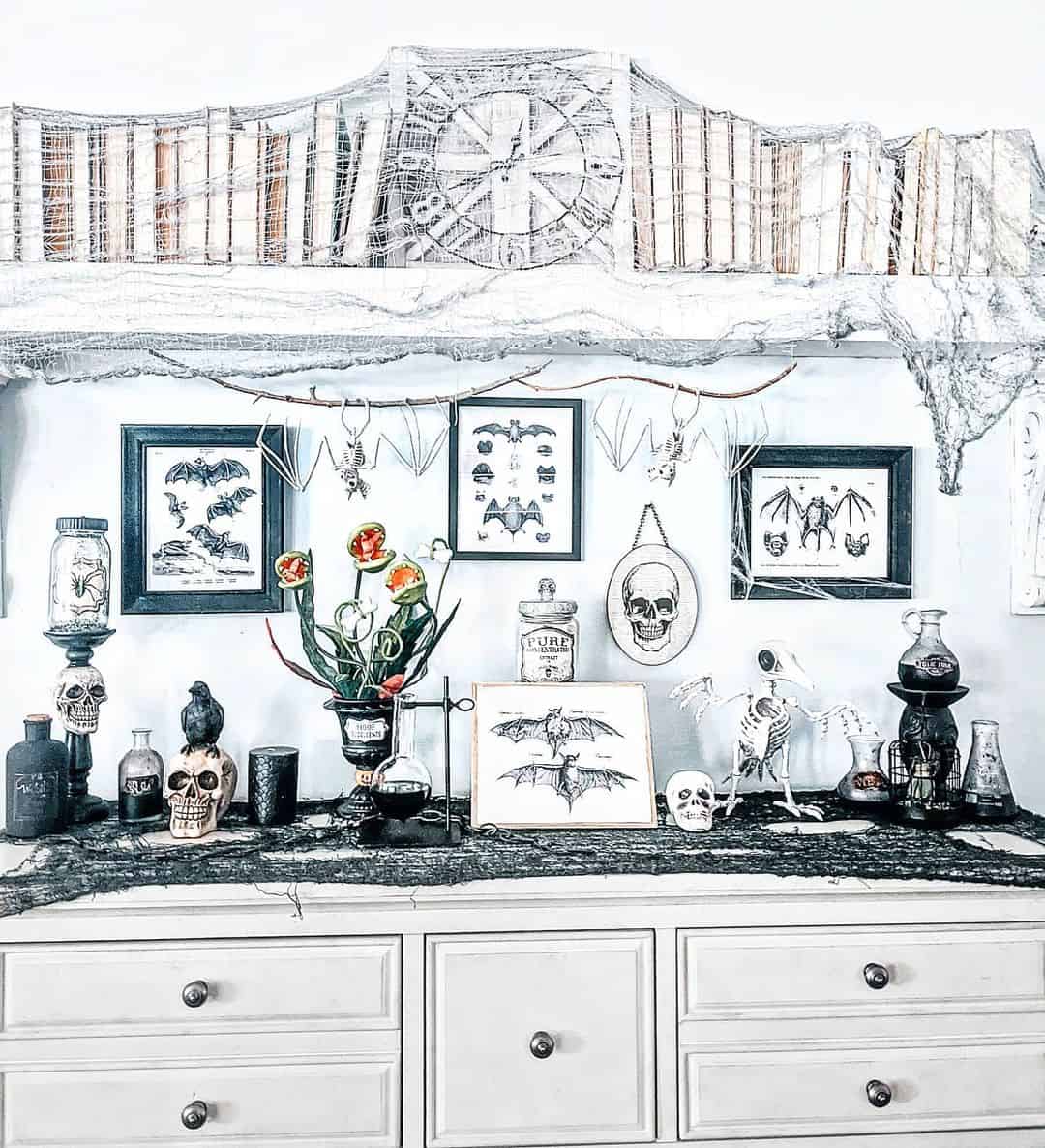 31 Spooky Décor Ideas that will Shiver and Delight