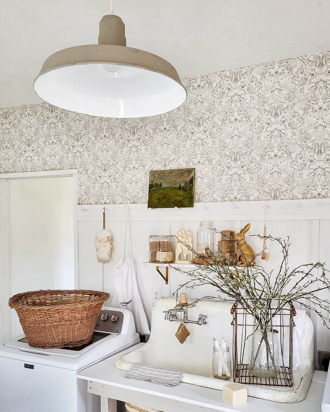 34 Best Modern Farmhouse Wallpapers for a Stunning Design