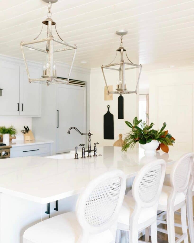 30 Eat-In Kitchen Ideas To Make The Most Of Your Space