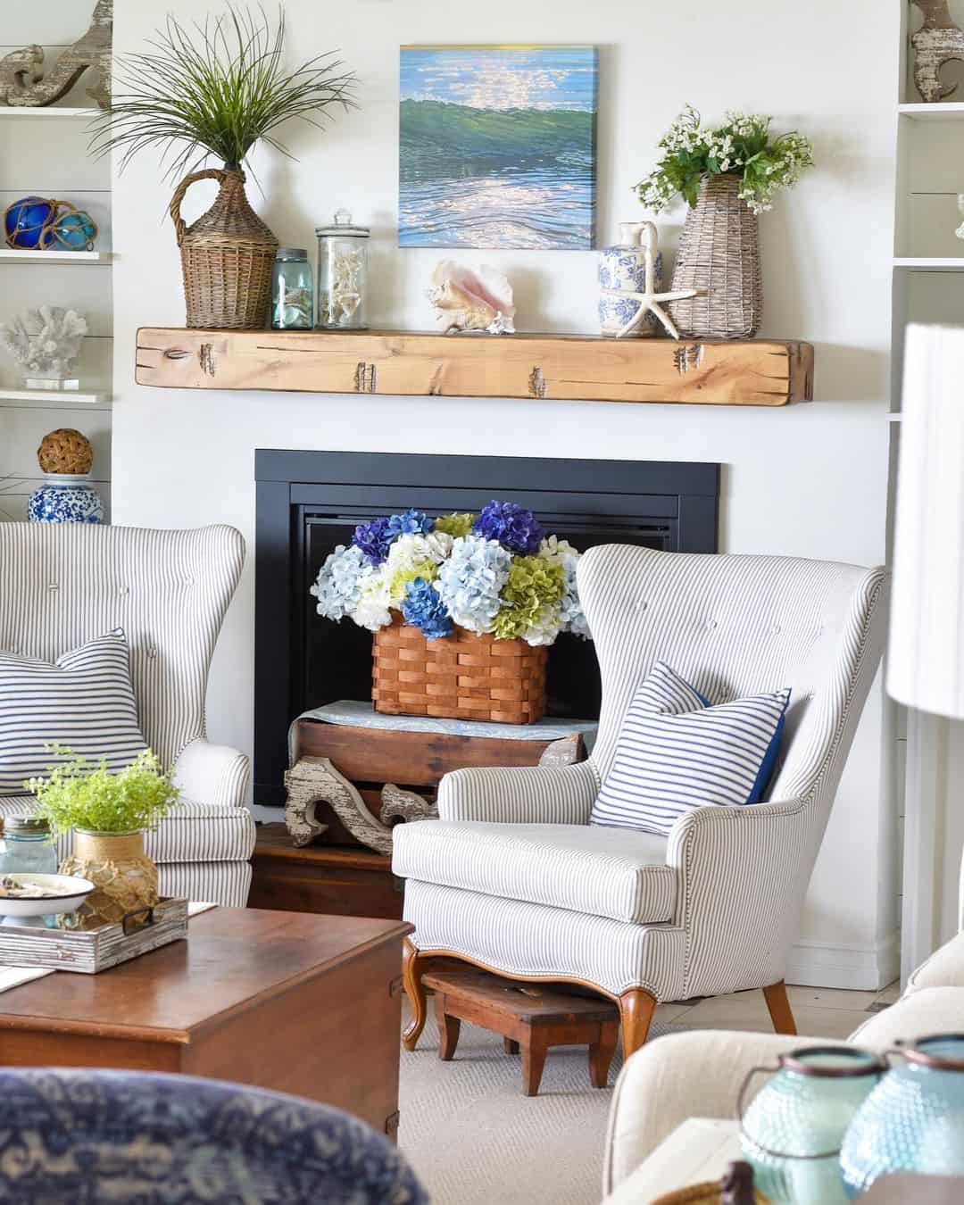 29 Summer Mantel Décor Ideas to Make Your Fireplace Blossom